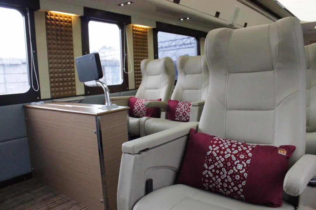 Tiket Kereta Priority Jakarta ke Yogyakarta - Harga Promo 2025 di Traveloka