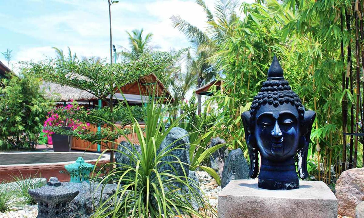 Moonbay Marina Waterpark Subic Rates | Traveloka Xperience